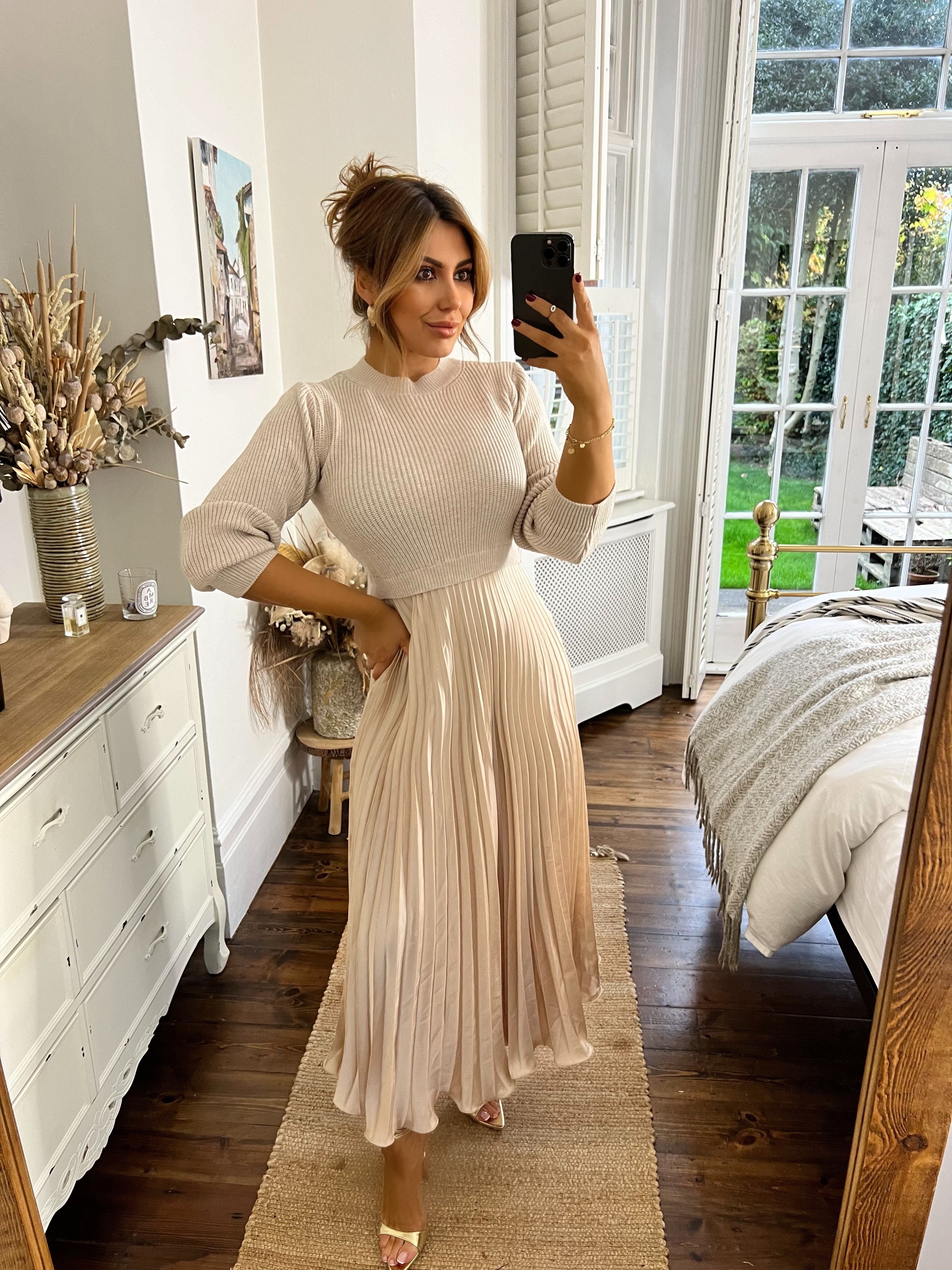 ARABELLA Pleated Dress (Four Colours) – Styled By Mey