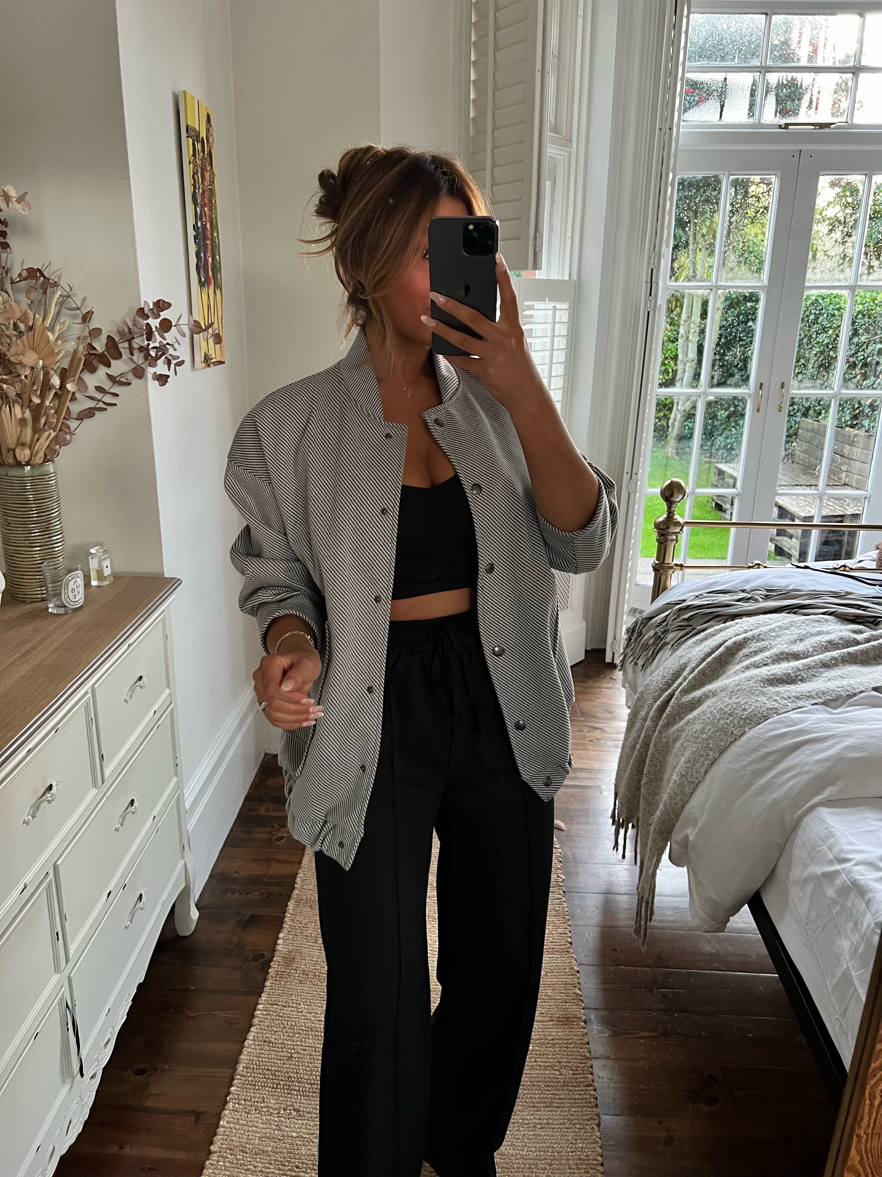 CHARLOTTE Bomber – Styled By Mey