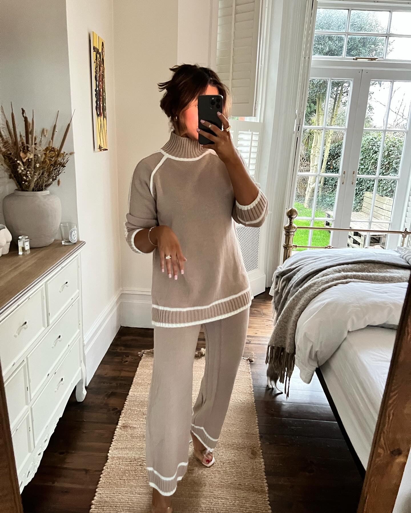 AVA Co-Ord (Two Colours) – Styled By Mey